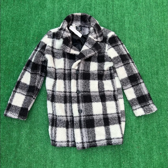 Love Tree | Jackets & Coats | Love Tree Plaid Sherpa Coat Jacket | Poshmark